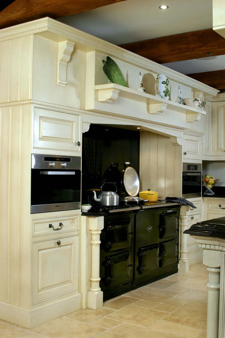 Bespoke Classic Kitchen | Ashley Jay Kitchens