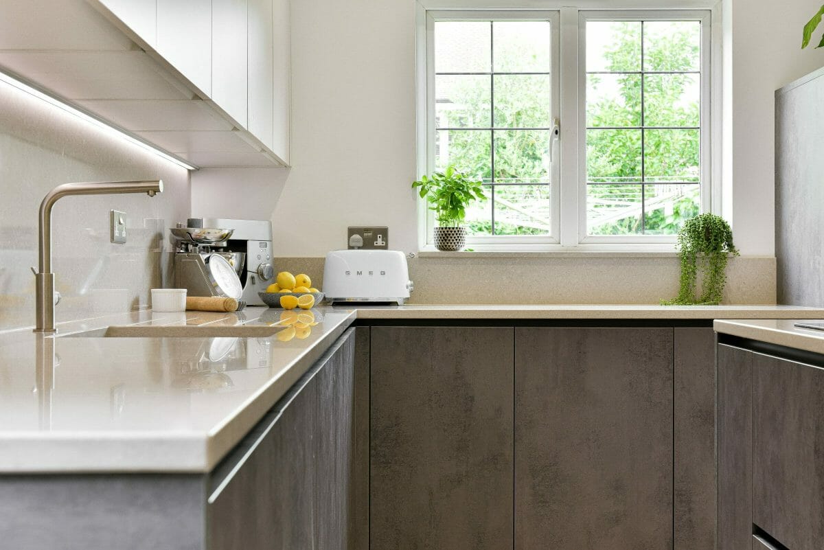 Handleless Concrete Effect Kitchen | Ashley Jay Kitchens