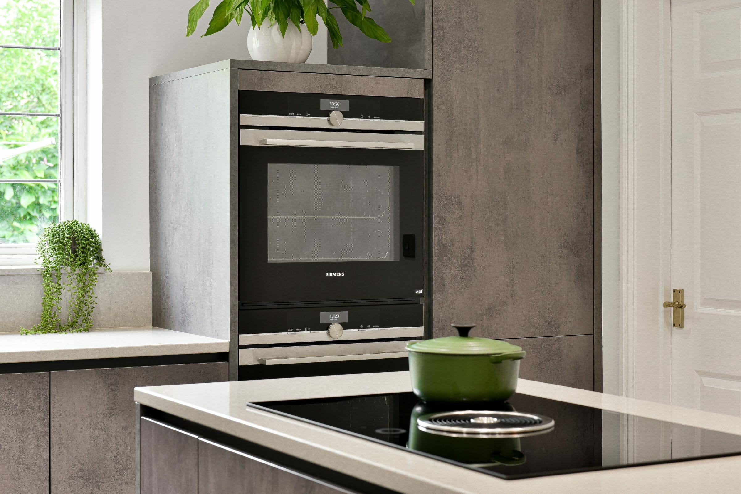 Handleless Concrete Effect Kitchen | Ashley Jay Kitchens