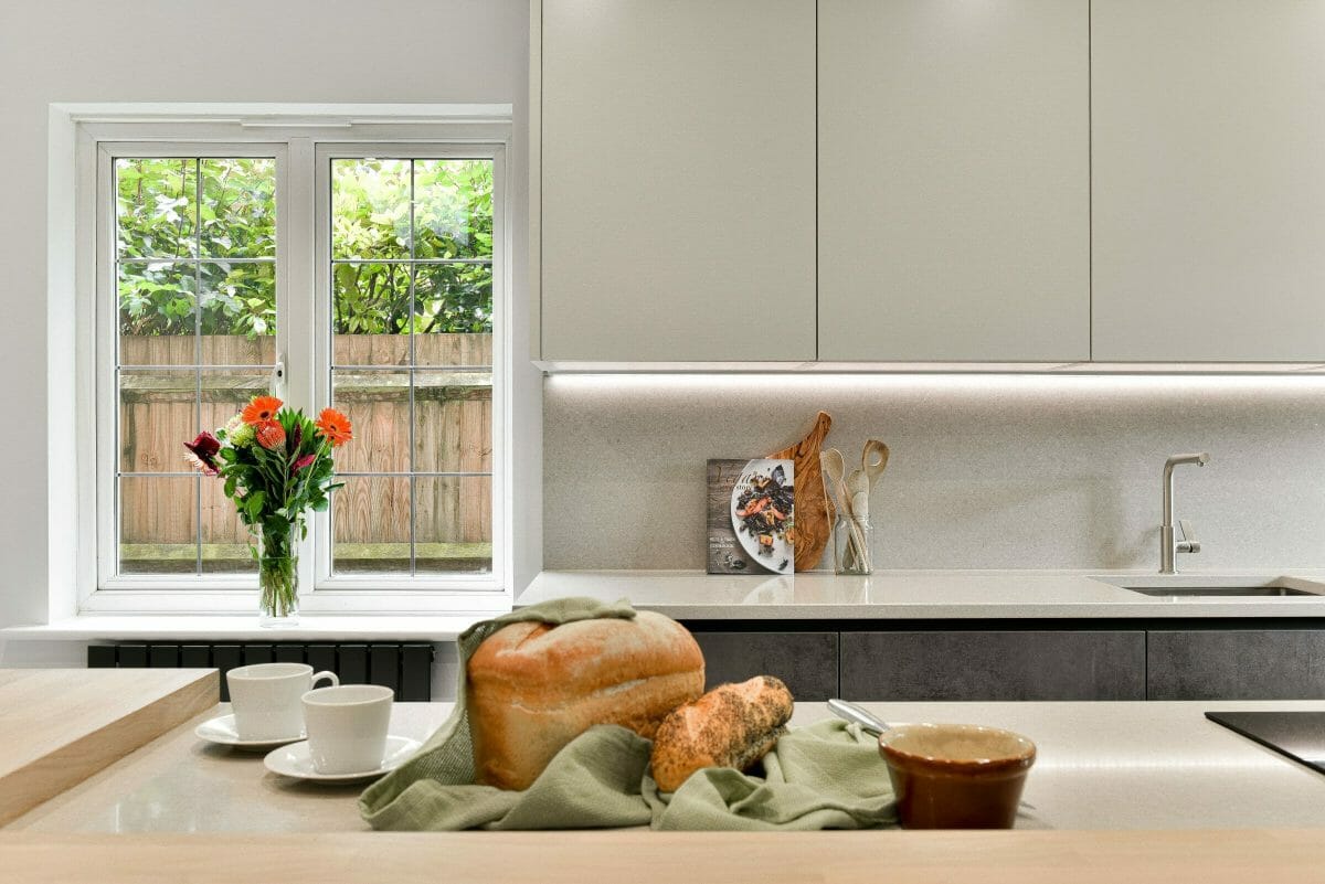 Handleless Concrete Effect Kitchen | Ashley Jay Kitchens