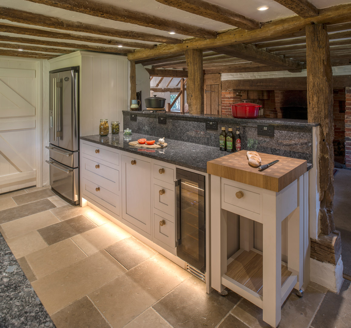 Beautiful Bespoke Shaker Kitchen | Ashley Jay Kitchens