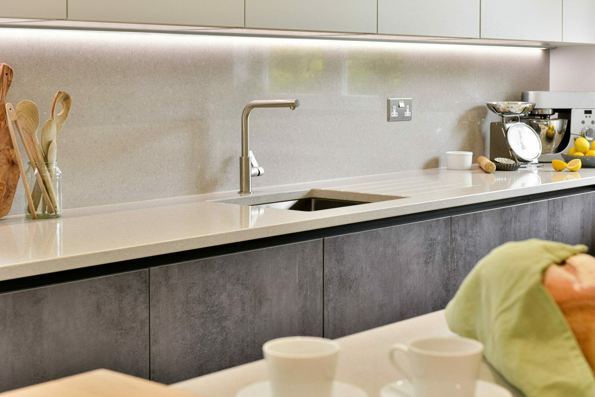 Handleless Concrete Effect Kitchen | Ashley Jay Kitchens