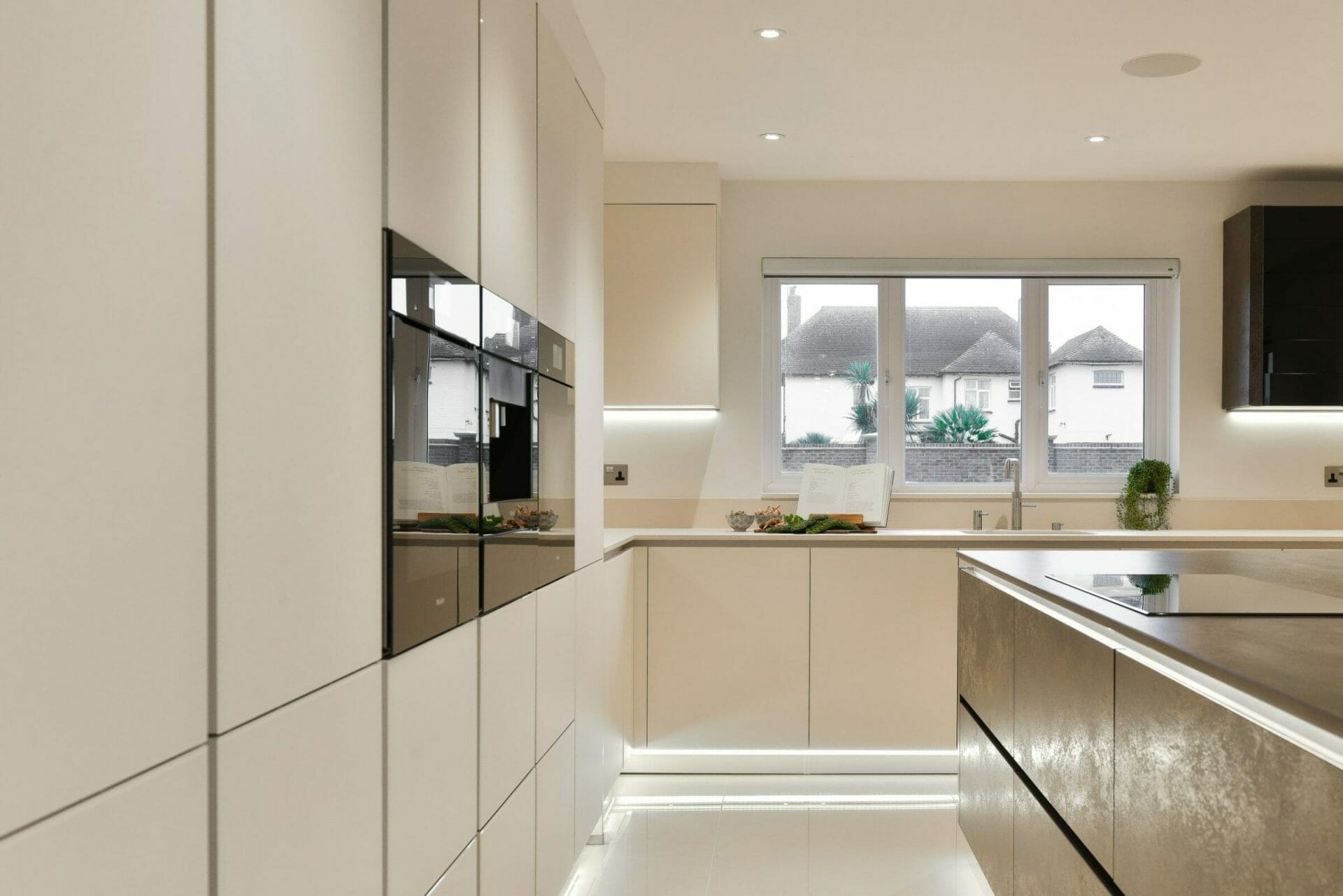 Sleek Ceramic Door Kitchen | Ashley Jay Kitchens