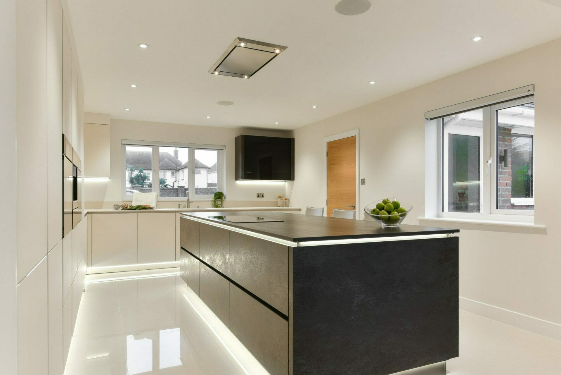 Sleek Ceramic Door Kitchen | Ashley Jay Kitchens